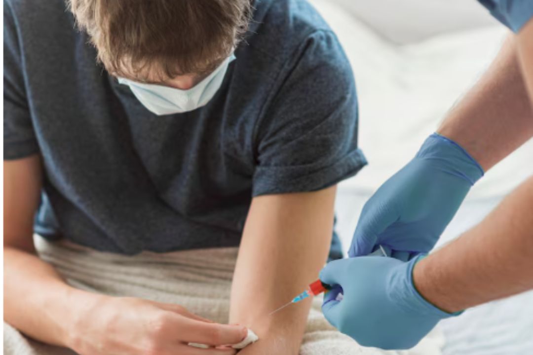 At Home Blood Collection for Seniors in Pune Best Provider Guide Diagnopein