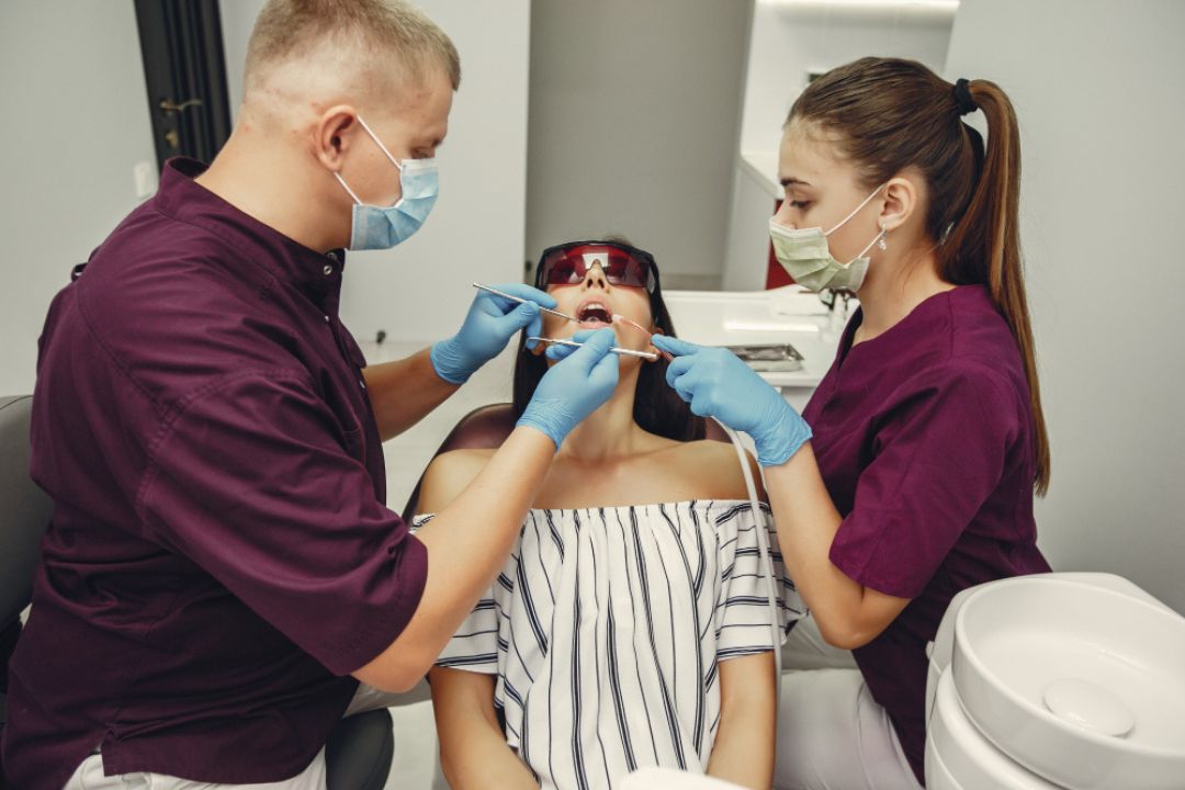 Smile Makeover Starts with Tooth Cleaning | Complete Guide