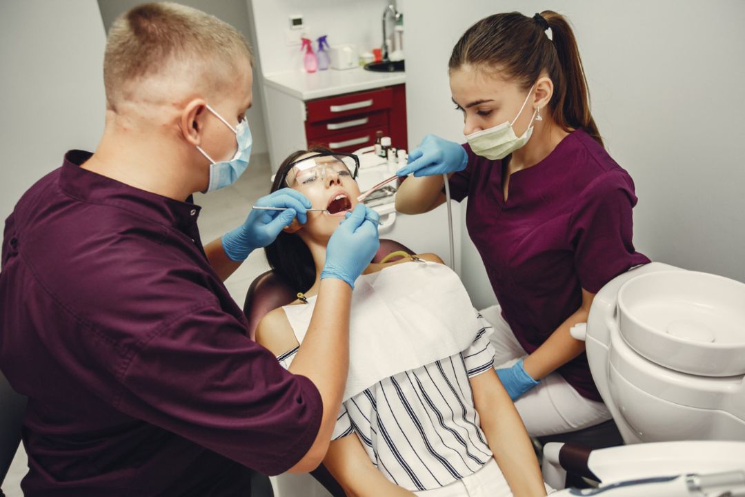 How Dental Clinics Prevent Tooth Loss | Mumbai Dental Care