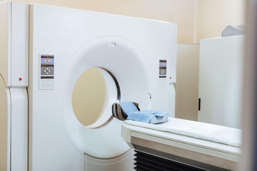 MRI Safety Guide: Debunking Myths, Facts, & Precautions | Diagnopein